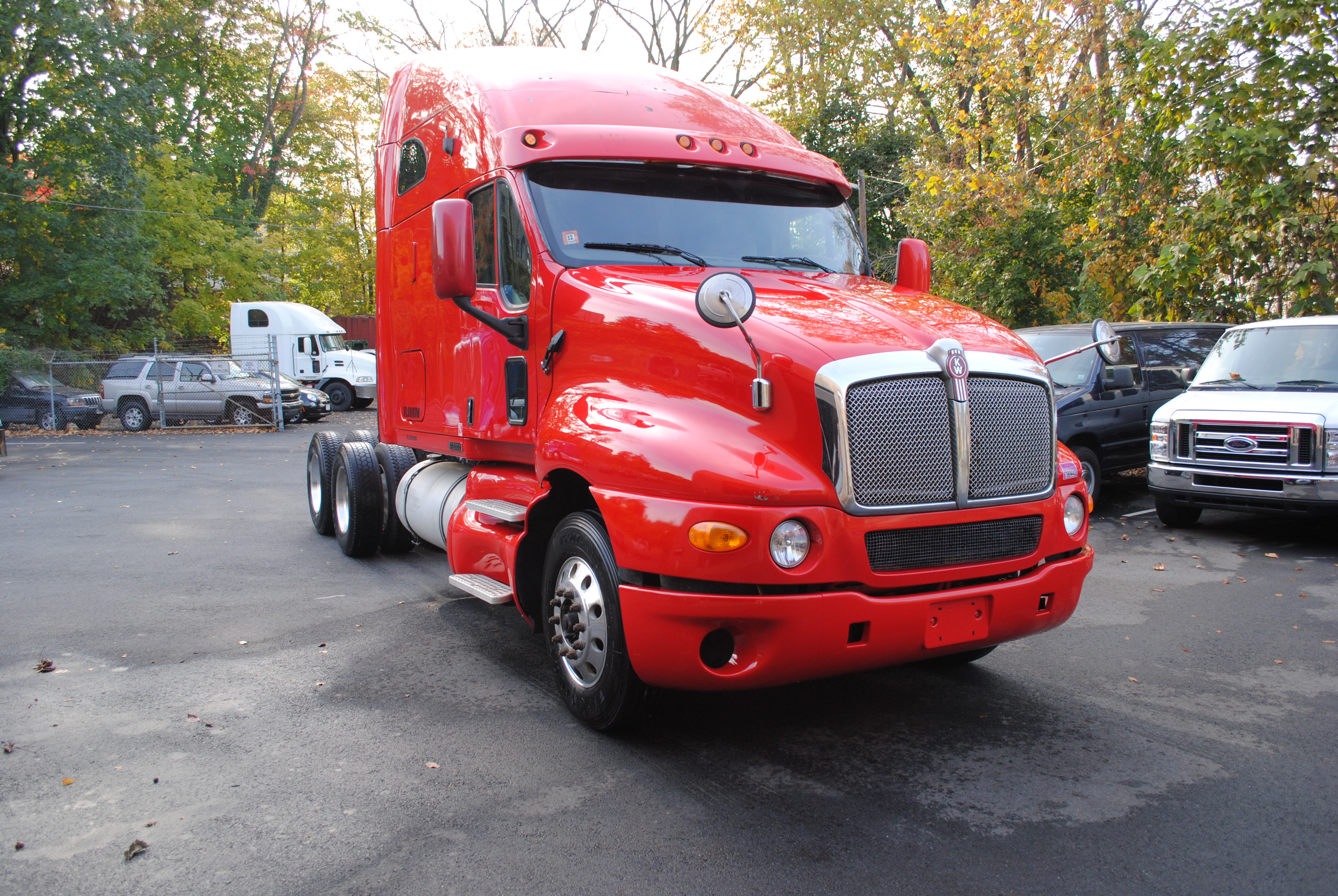 2007KENWORTH-T200-RED-TRACTOR-001 – Cinemacar