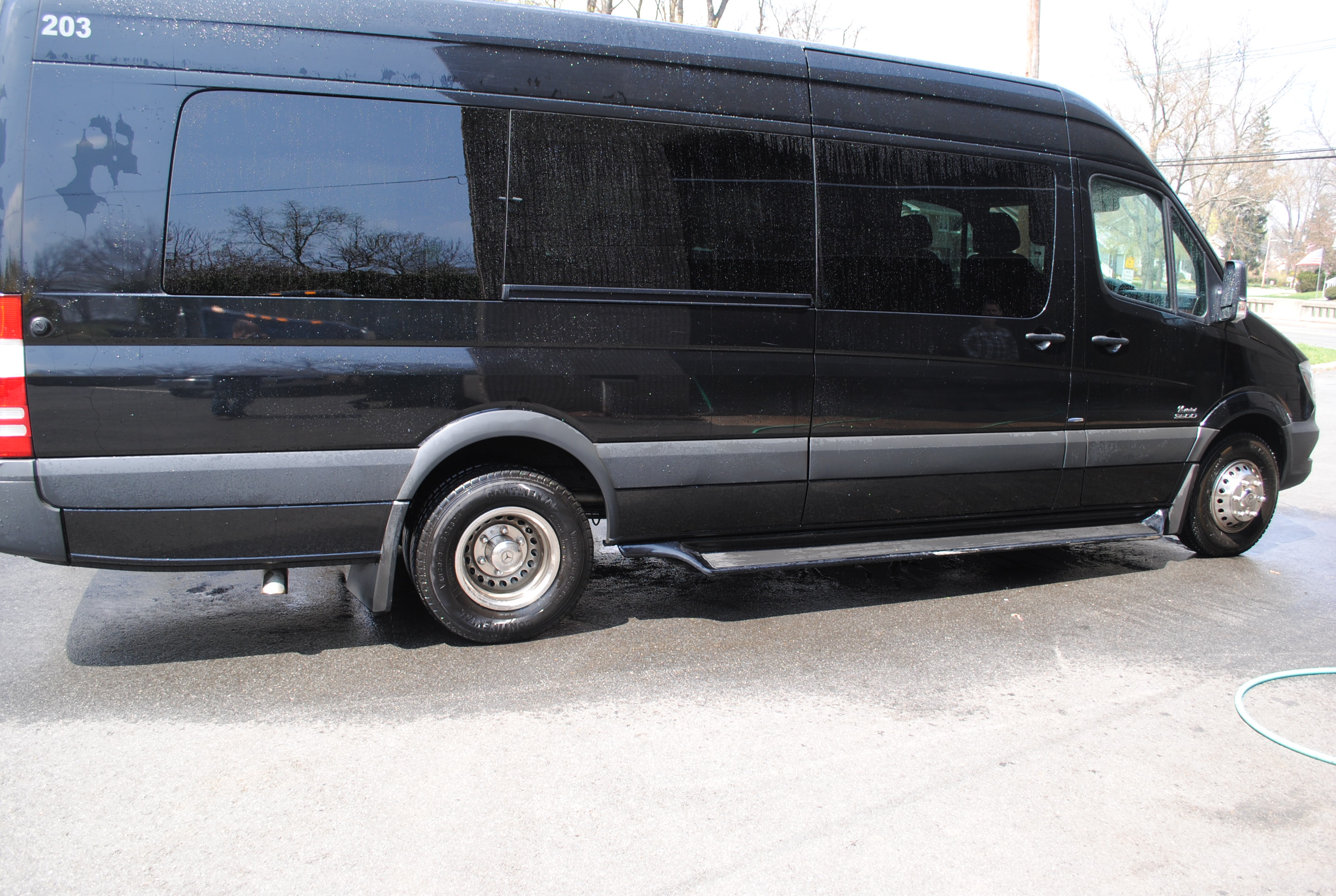 2015 MERCEDES BENZ 3500 SPRINTER VAN 003 – Cinemacar